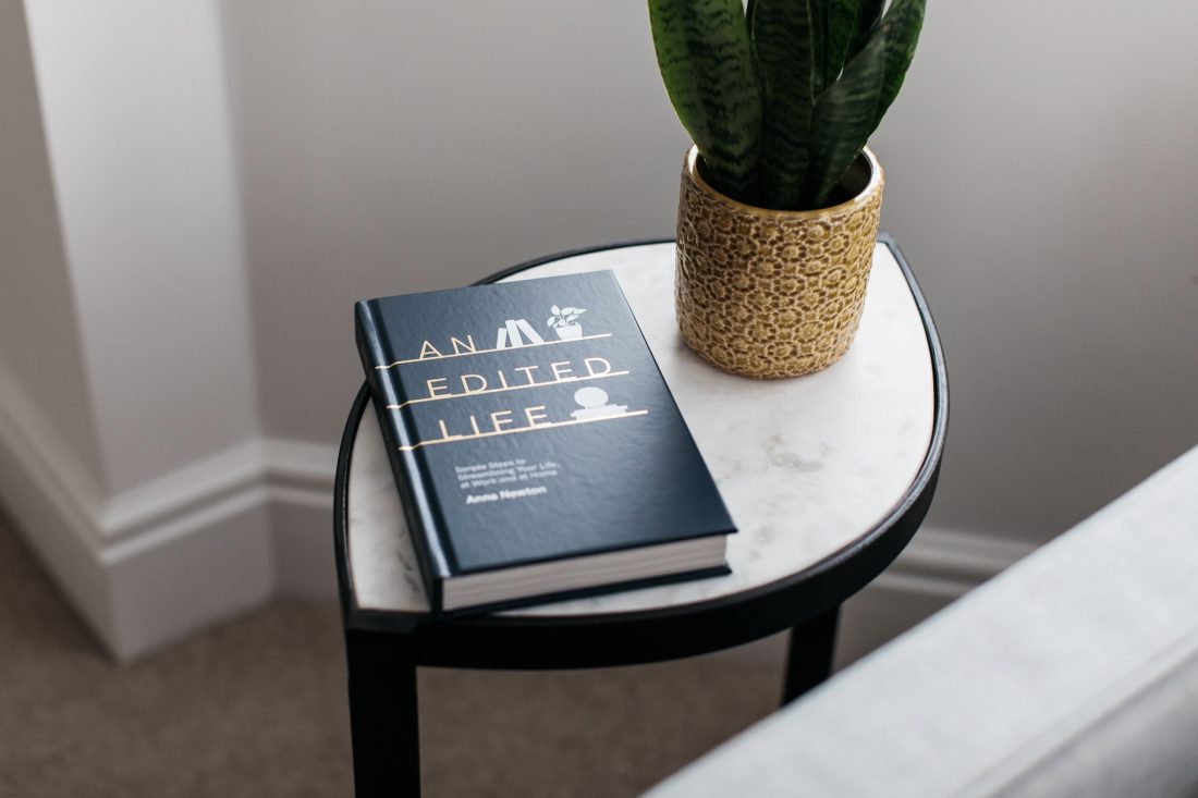 One Month To Go! An Exclusive Excerpt from ‘An Edited Life’ – The Anna Edit